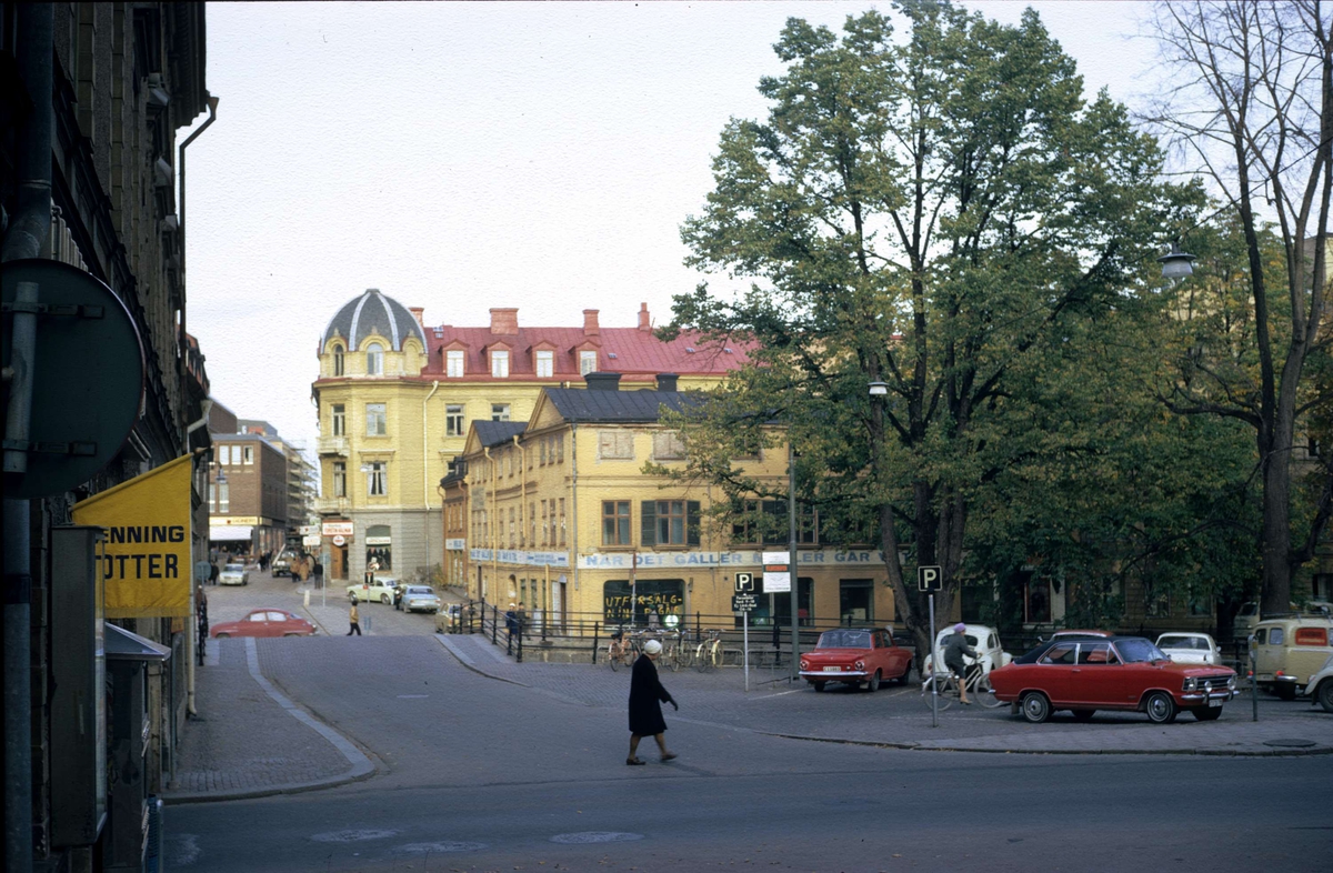 Vy över Fyris torg med Gamla torget i bakgrunden, stadsdelen Fjärdingen ...