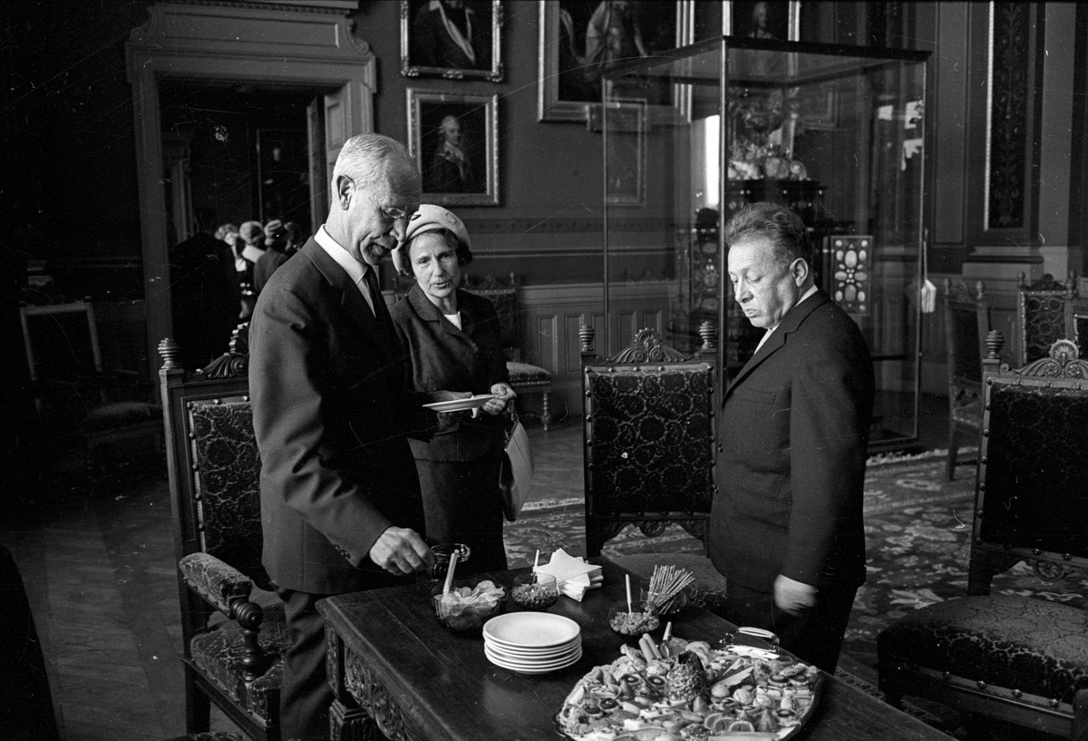 Professor Walter Heitler, Olaus Petrigäst vid Uppsala universitet ...