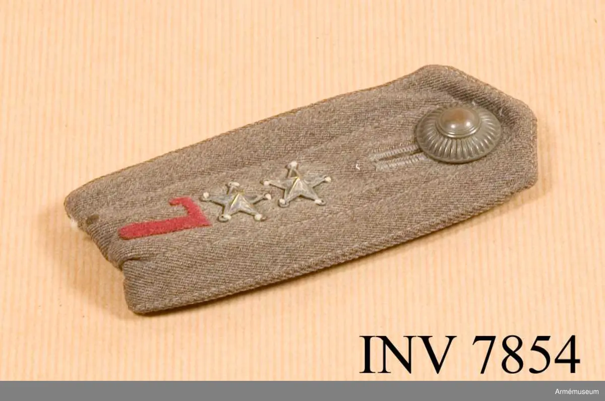 Axelklaff m/1923 - Armémuseum / DigitaltMuseum