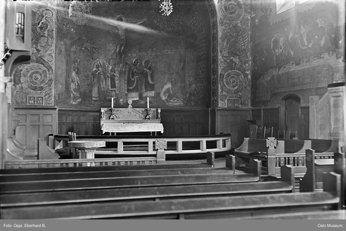 Vålerenga kirke, interiør. - Oslo Museum / DigitaltMuseum