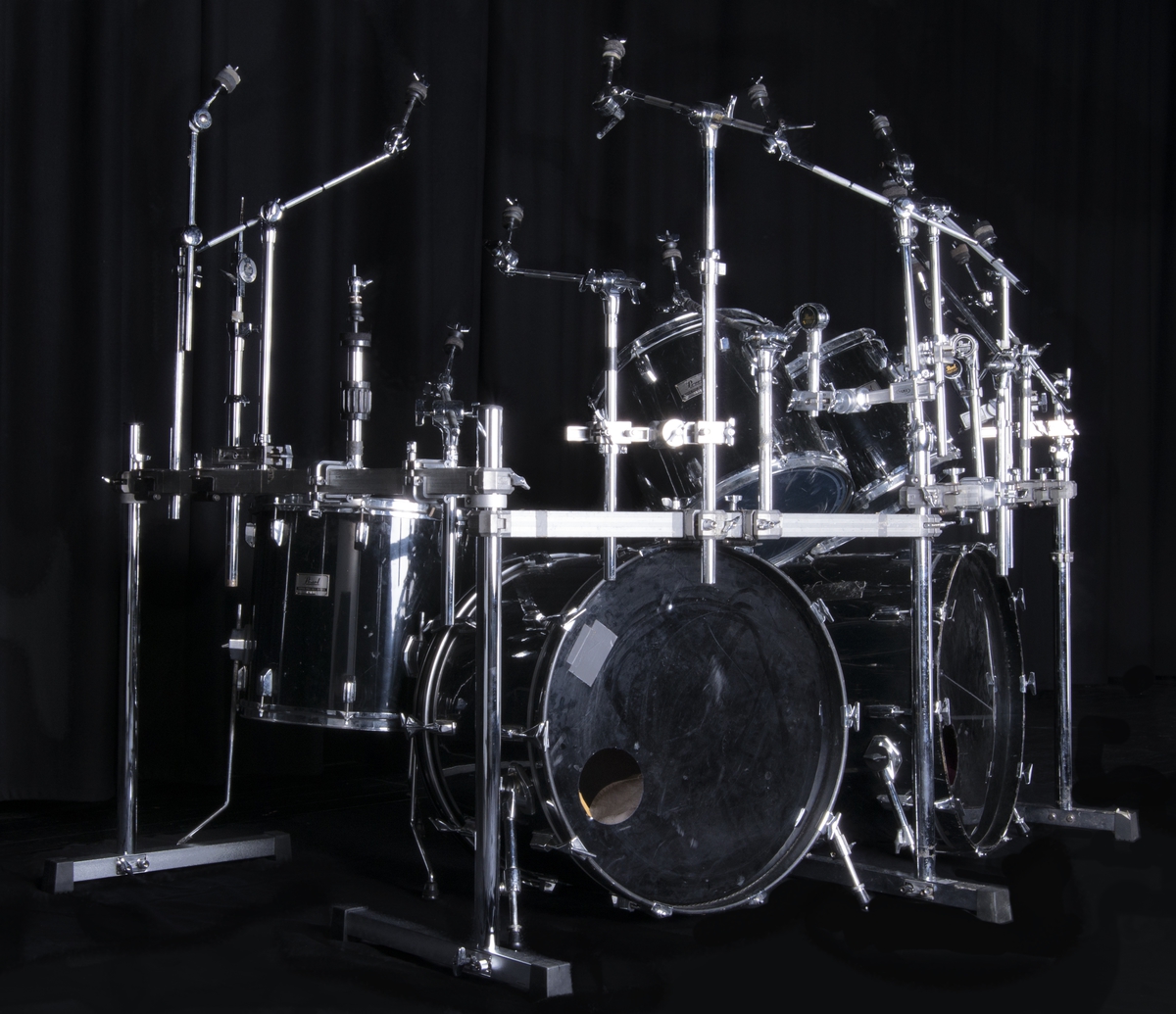 Trommesett - Rockheim / DigitaltMuseum