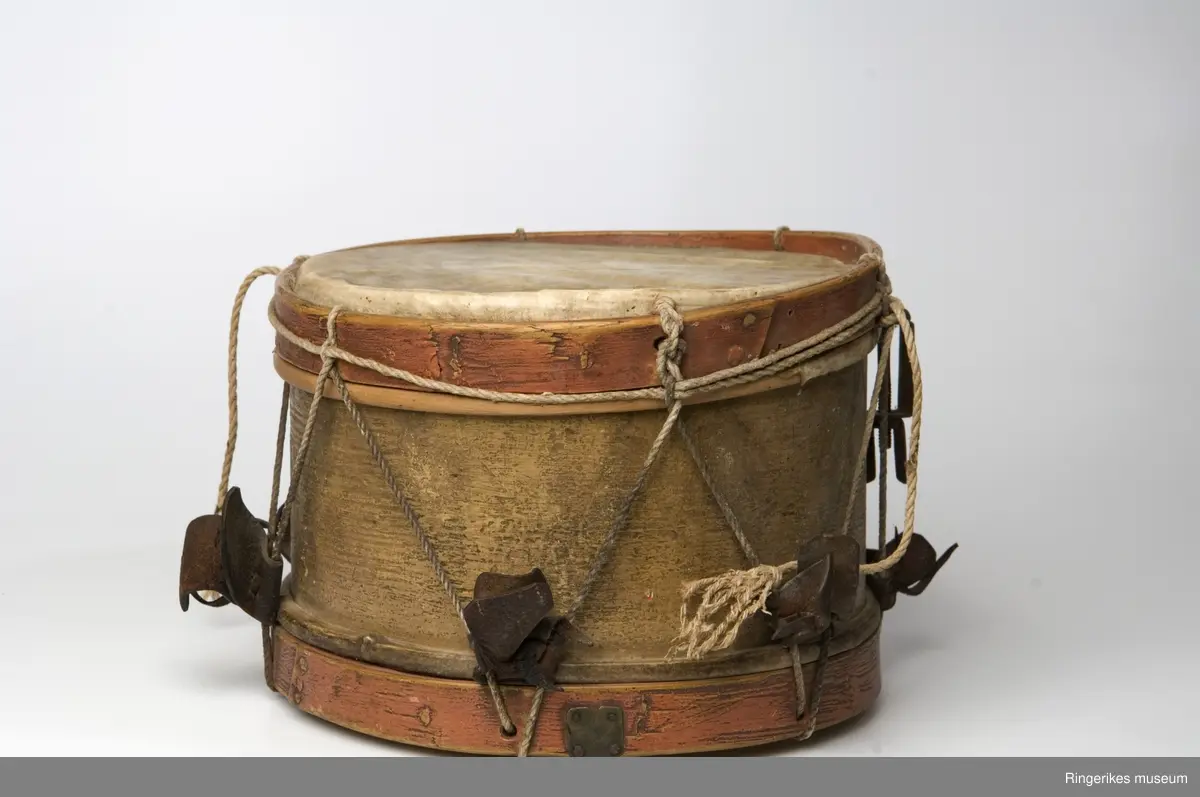 tromme - Ringerikes museum / DigitaltMuseum