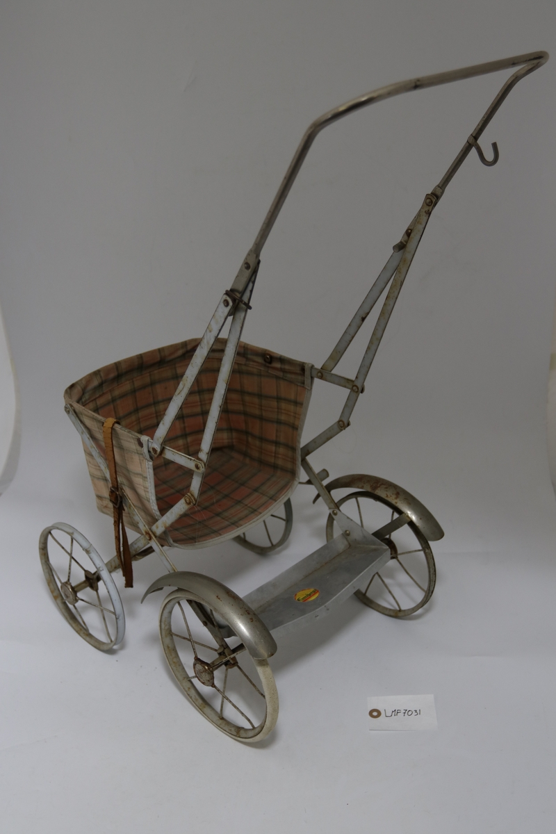 Vogn - Vest-Agder-museet / DigitaltMuseum