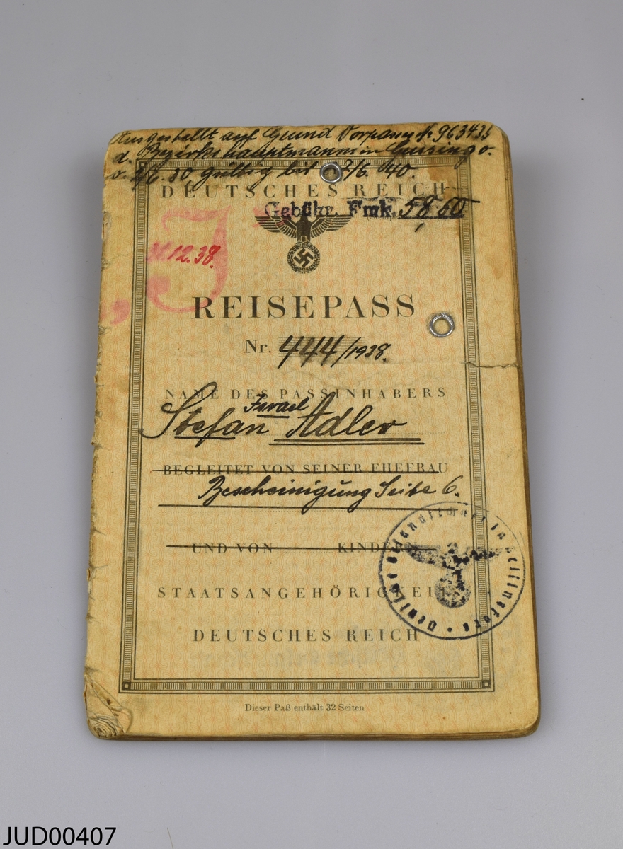 Pass - Judiska museet / DigitaltMuseum
