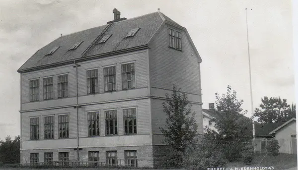 Historien om Furuset skole - KulturPunkt