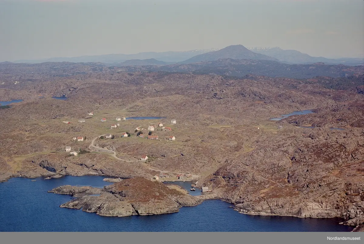 Widerøes flyfoto - skråfoto, farge - over ... - Nordlandsmuseet ...