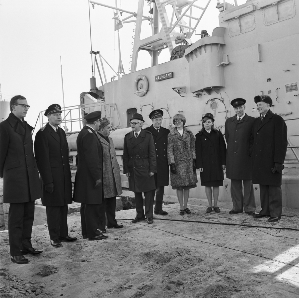 Dop av HMS Halmstad och leverans av HMS Visborg - Marinmuseum ...
