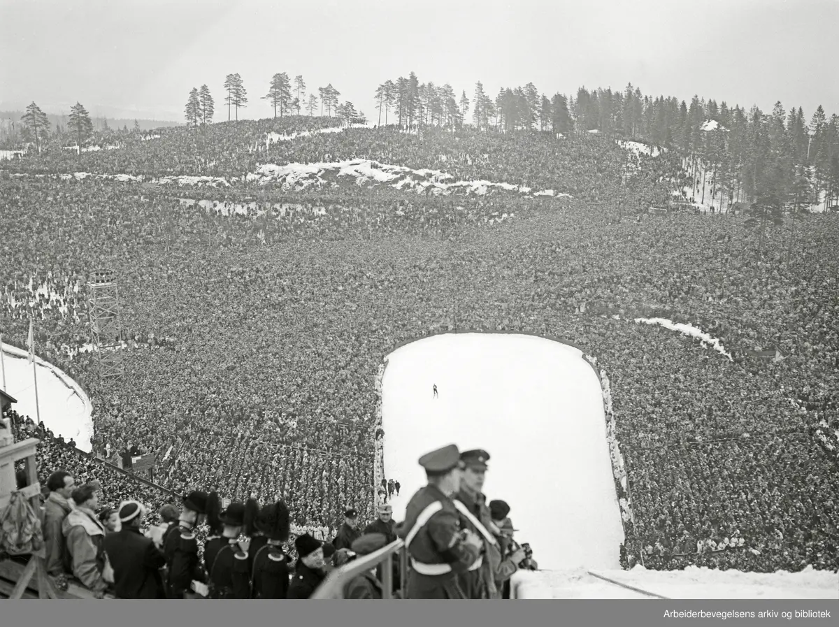 Vinter-OL 1952. De sjette olympiske vinterleker, arrangert i Oslo, 14 ...