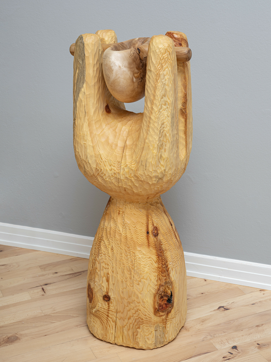 Container Plinth [Skulptur] - Haugar Kunstmuseum / DigitaltMuseum