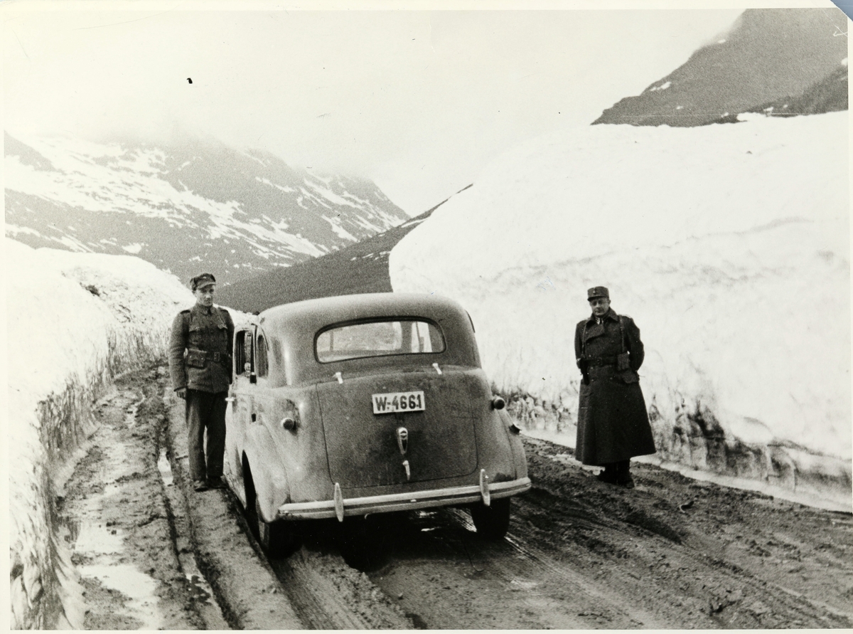 KRIGEN 1940/NORD-NORGE/TROMSØ - Forsvarets museer / DigitaltMuseum