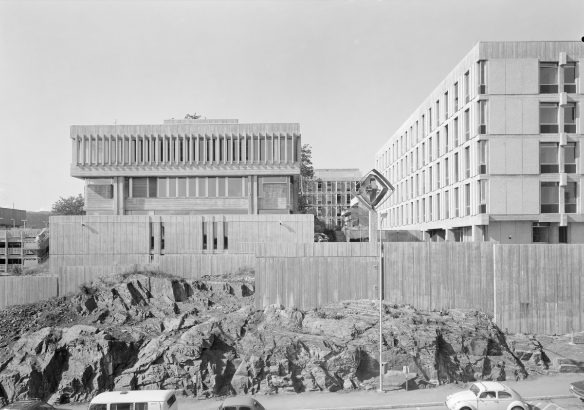 Tinghus i Sandvika - DEXTRA Photo / DigitaltMuseum
