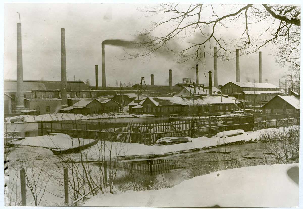 Fagersta stad, Fagersta kn. Exteriör av verkstäder vid Fagersta bruk ...
