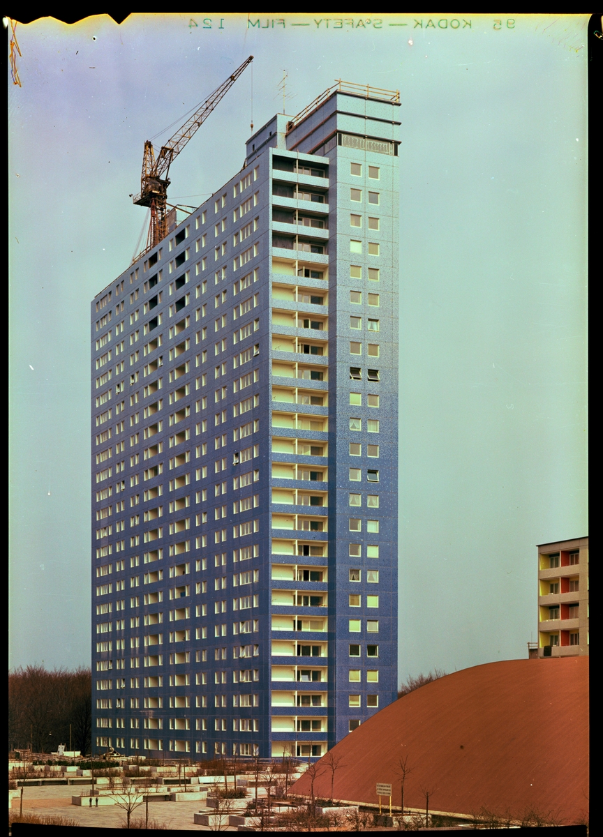 KV. KRONPRINSEN, BLÅ IVÖ-MOSAIK - ArkDes / DigitaltMuseum