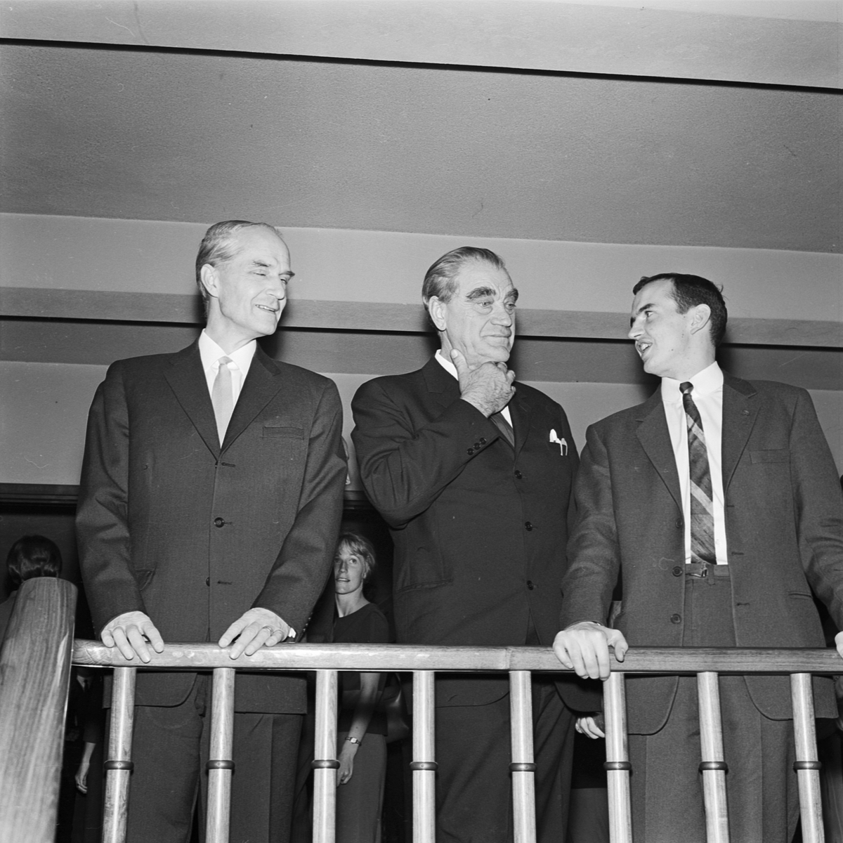 Vilhelm Moberg hedersledamot på Smålands nation, Uppsala 1964 ...