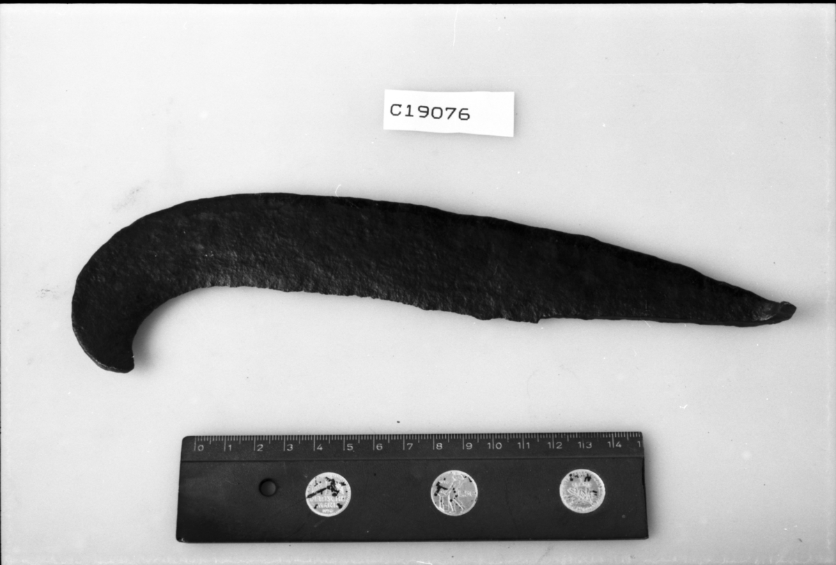 lauvkniv - Kulturhistorisk museum, Universitetet i Oslo, Arkeologi ...