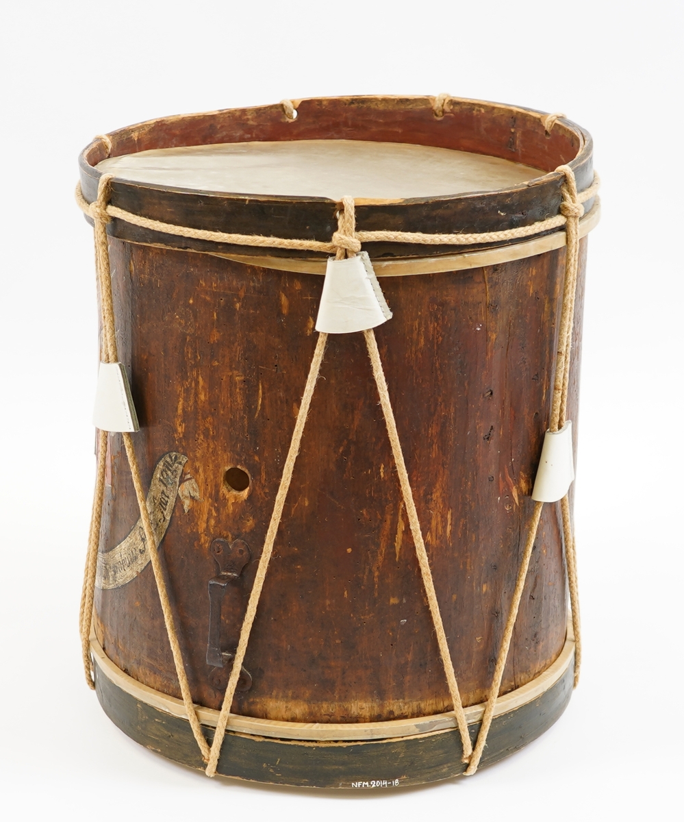 Tromme - Nordfjord Folkemuseum / DigitaltMuseum