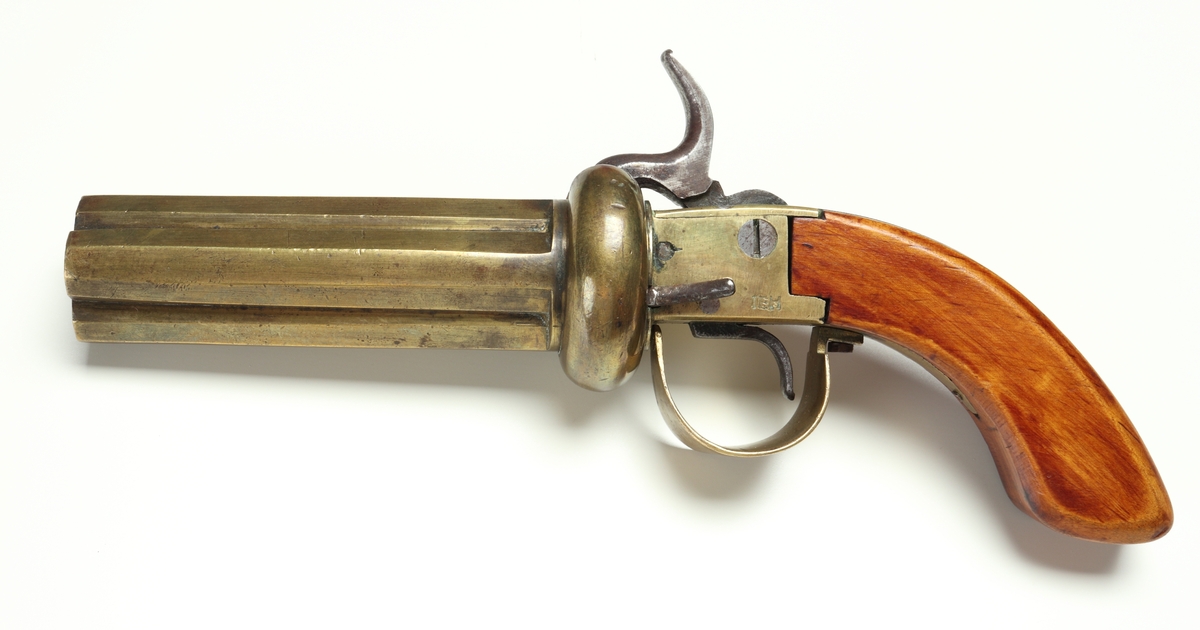 Revolver - Kulturparken Småland / Smålands museum / DigitaltMuseum