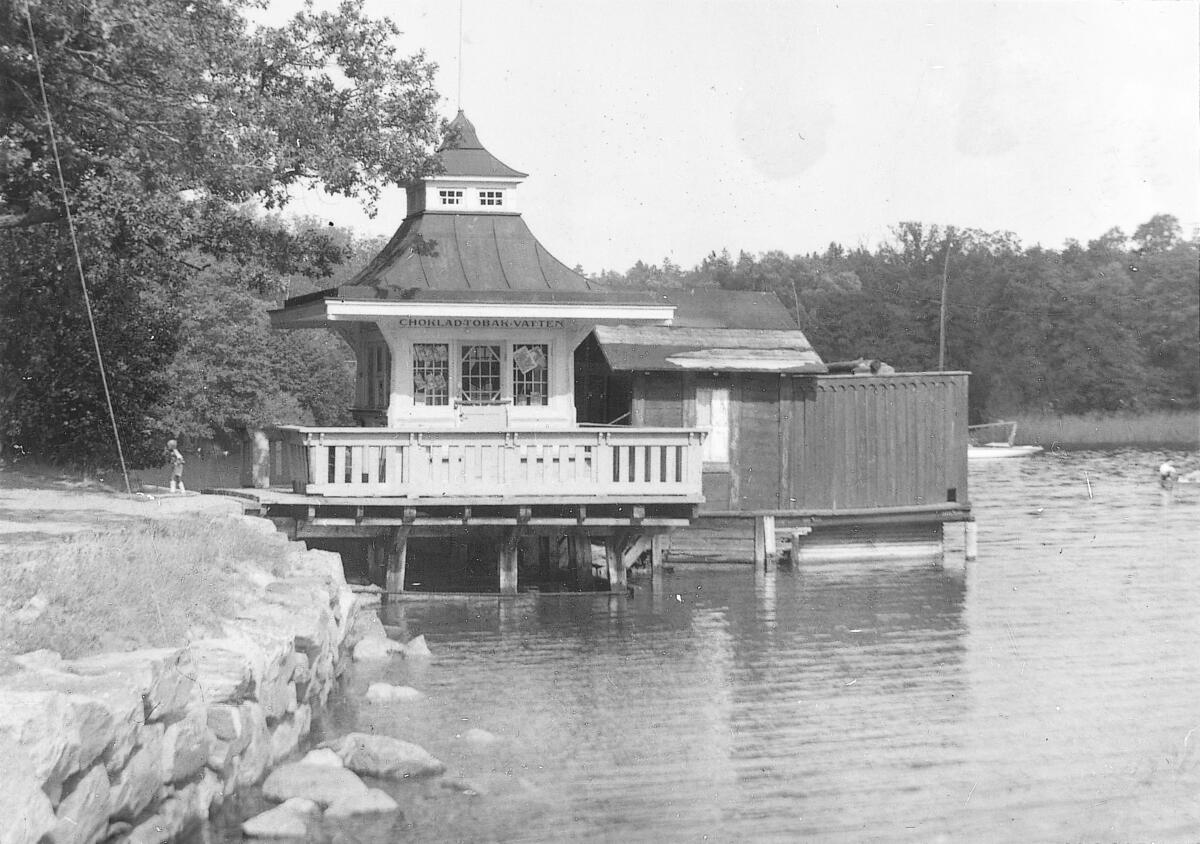 Lännersta brygga 01 - Nacka lokalhistoriska arkiv / DigitaltMuseum