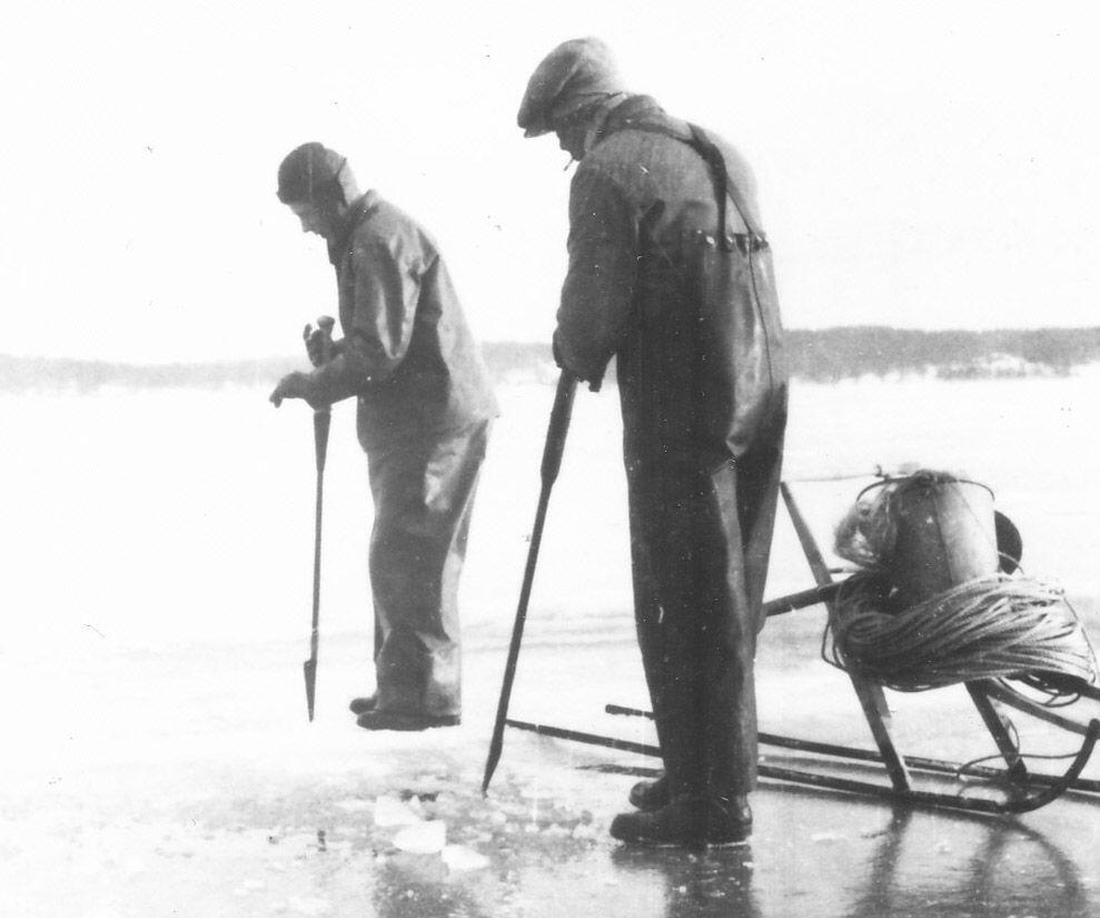 Fiskare Baggensfjärden 02 - Nacka lokalhistoriska arkiv / DigitaltMuseum