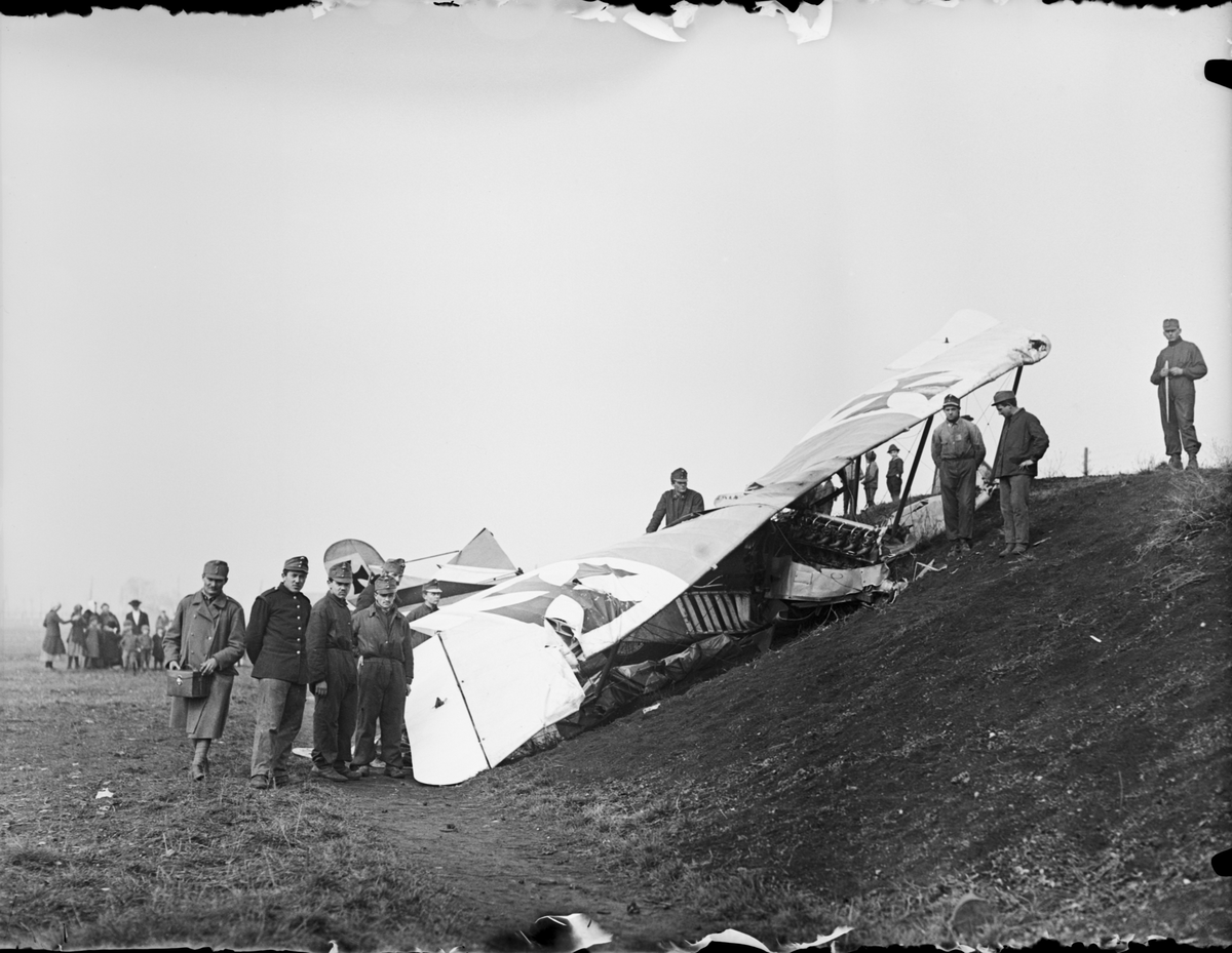 Militärt flygplan Rumpler B.I märkt 02.02 tillhörande Österrike-Ungern ...