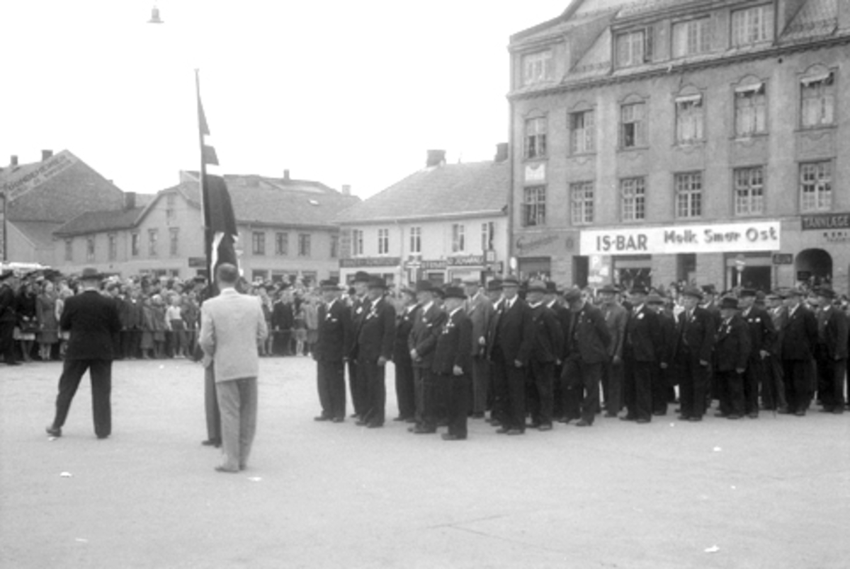 Hamar kommune, byjubillet 1949, Hamar 100 år, Kongebesøk, kong Haakon 7 ...