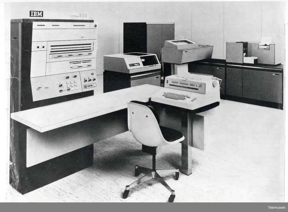 22.0 IBM Modell 360 / 370 - Telemuseet / DigitaltMuseum