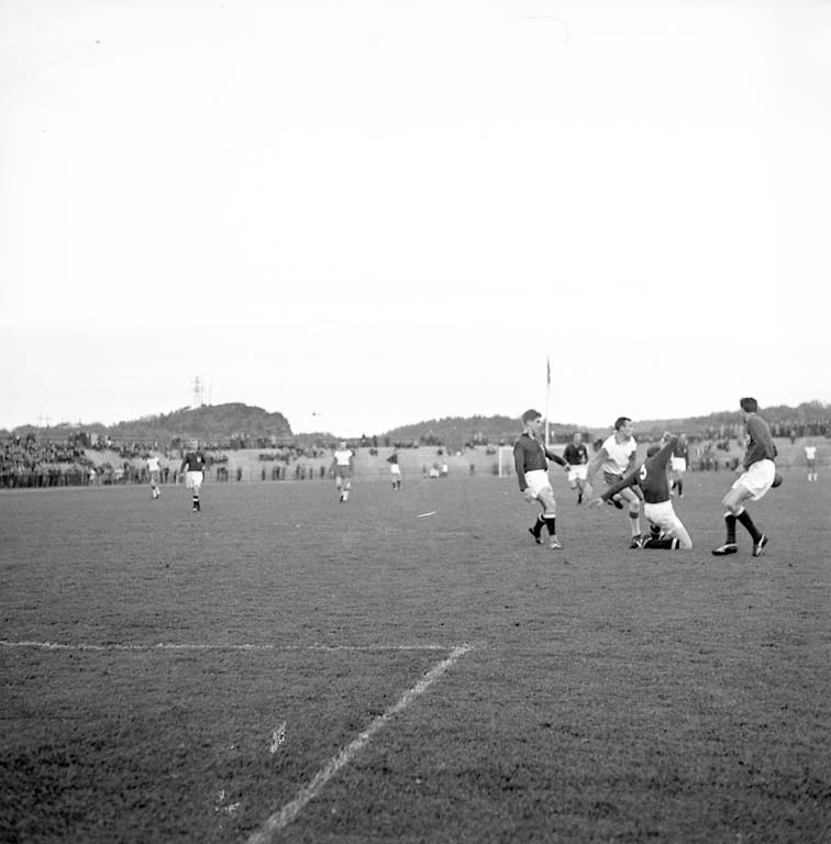 Fotbollsmatch - Bohusläns museum / DigitaltMuseum