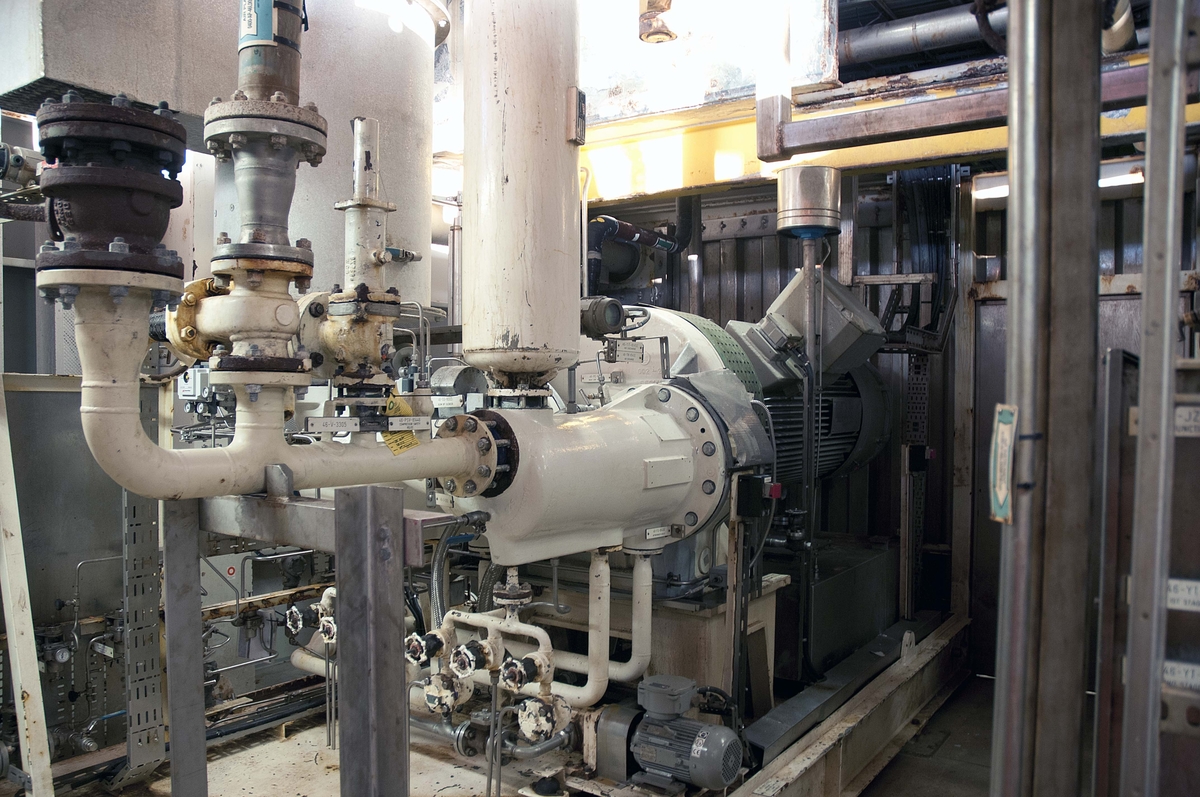 Luftkompressor for hele Valhall IP. - Norsk Oljemuseum / DigitaltMuseum