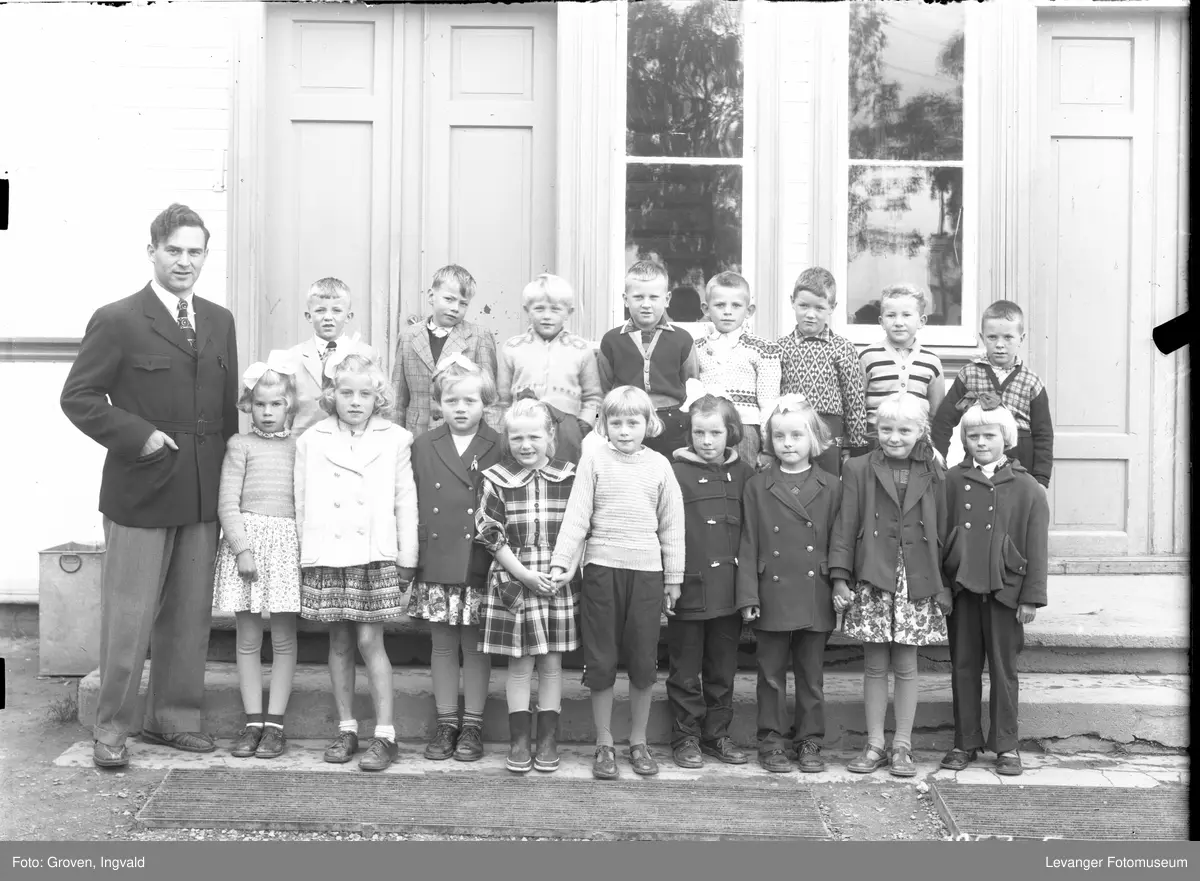 Skolebilde Fra Folkeskole Hegle Skole Levanger Fotomuseum
