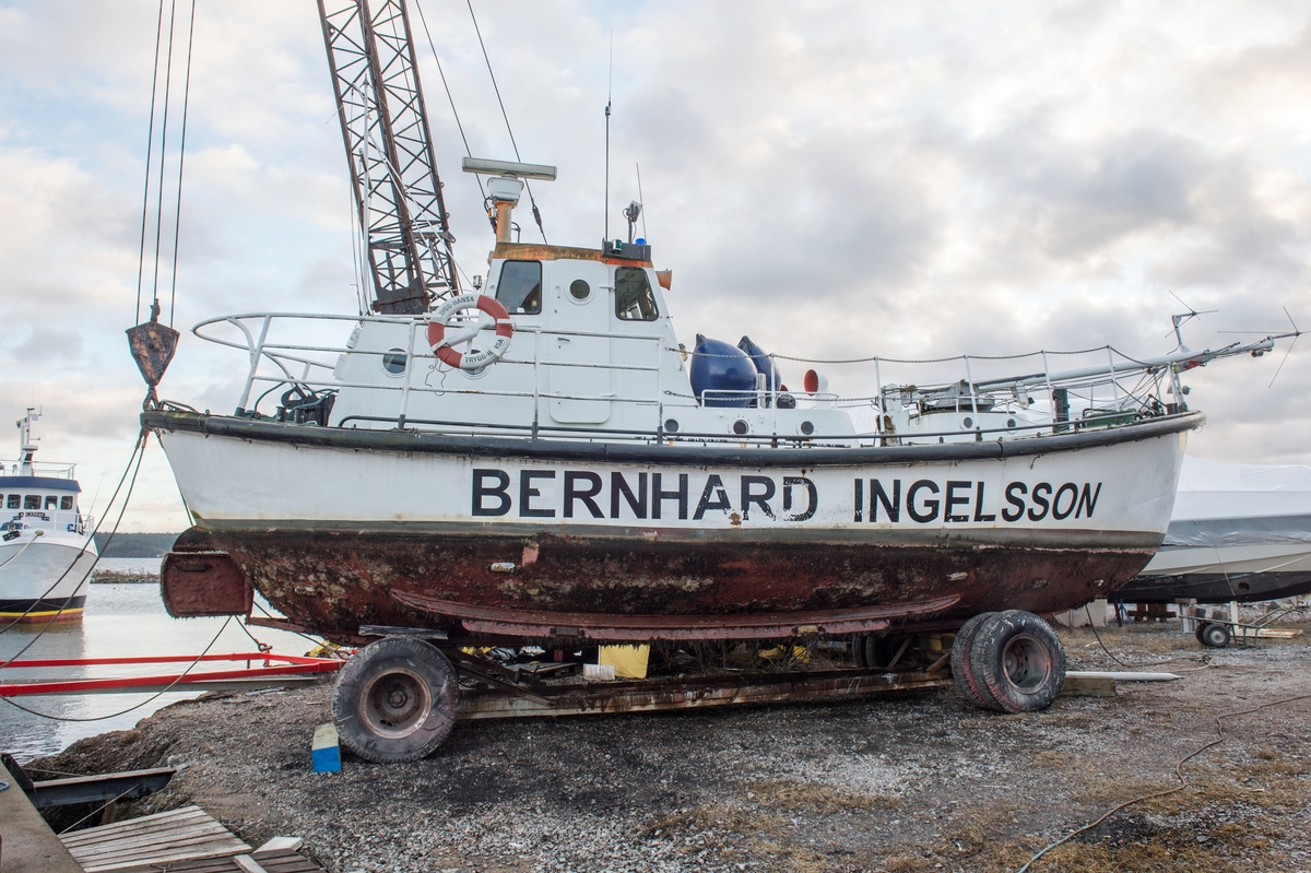 Sjöräddningskryssaren Bernhard Ingelsson bygg 1945. Blästras och målas ...