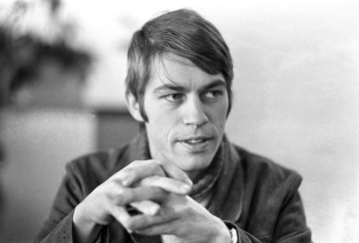 Historiker Hans Fredrik Dahl. Portrett. - Norsk Folkemuseum ...