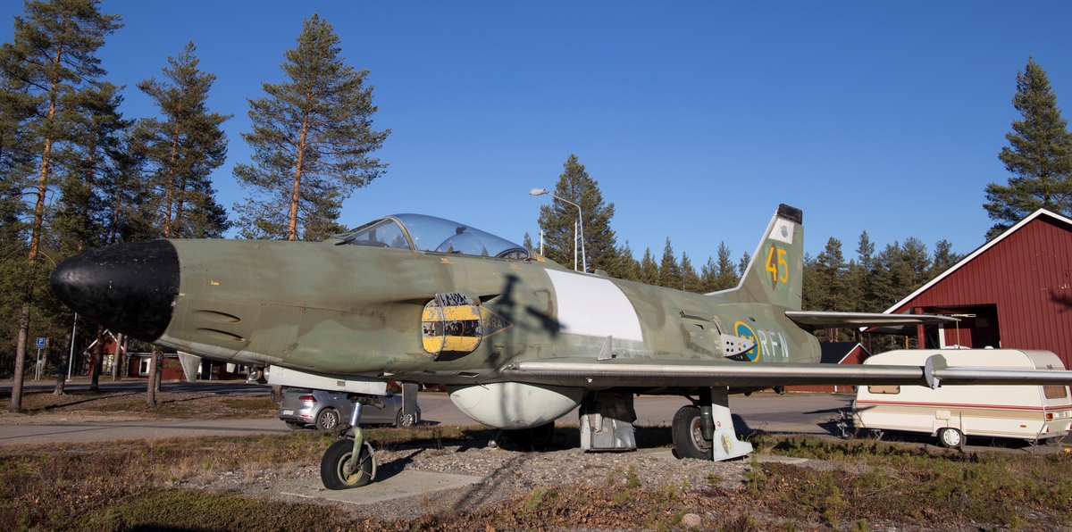 Flygplan - Flygvapenmuseum / DigitaltMuseum