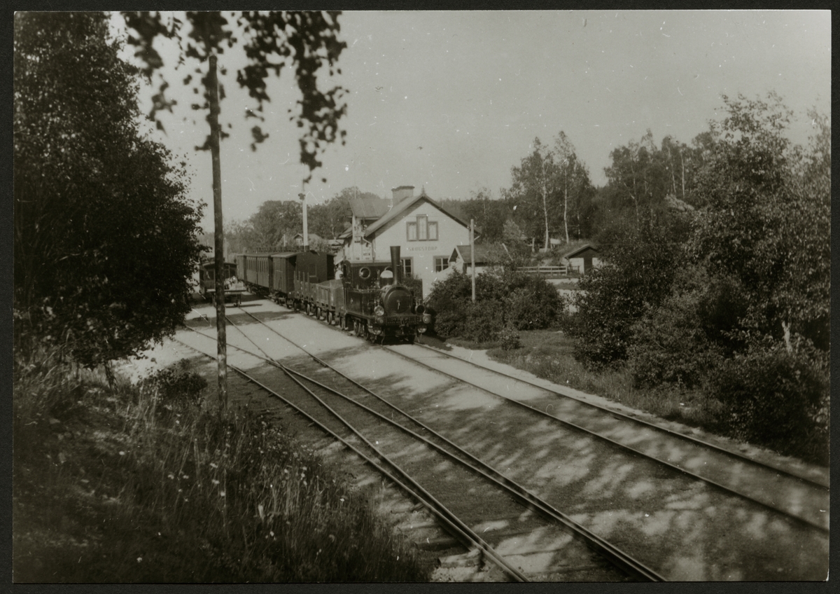 Skogstorp station. - Järnvägsmuseet / DigitaltMuseum