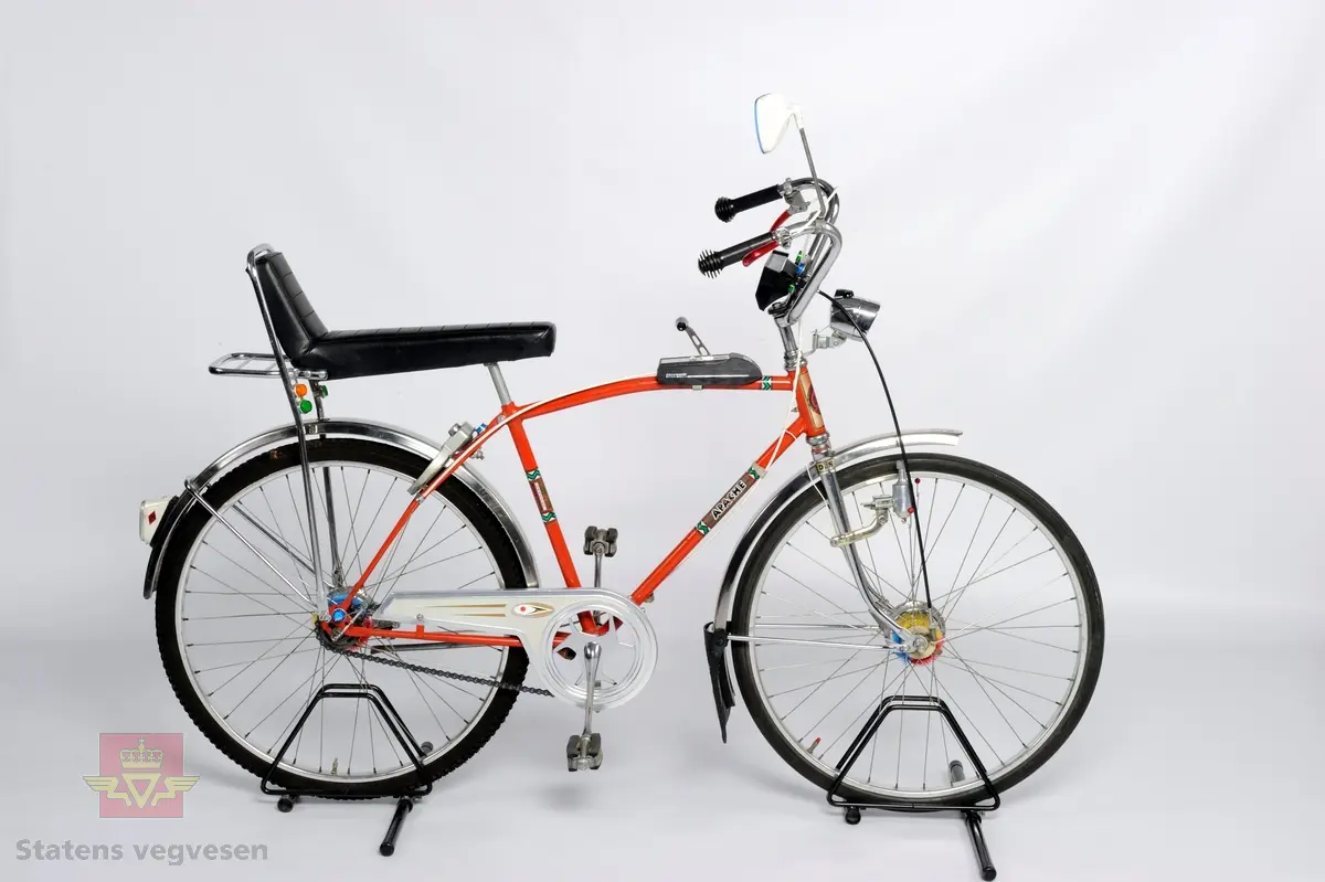 Sykkel - Norsk vegmuseum / DigitaltMuseum