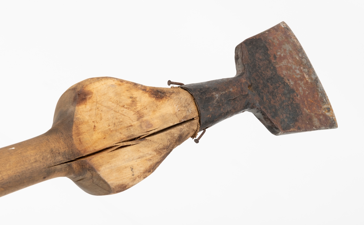 Barkespade - Anno Norsk skogmuseum / DigitaltMuseum