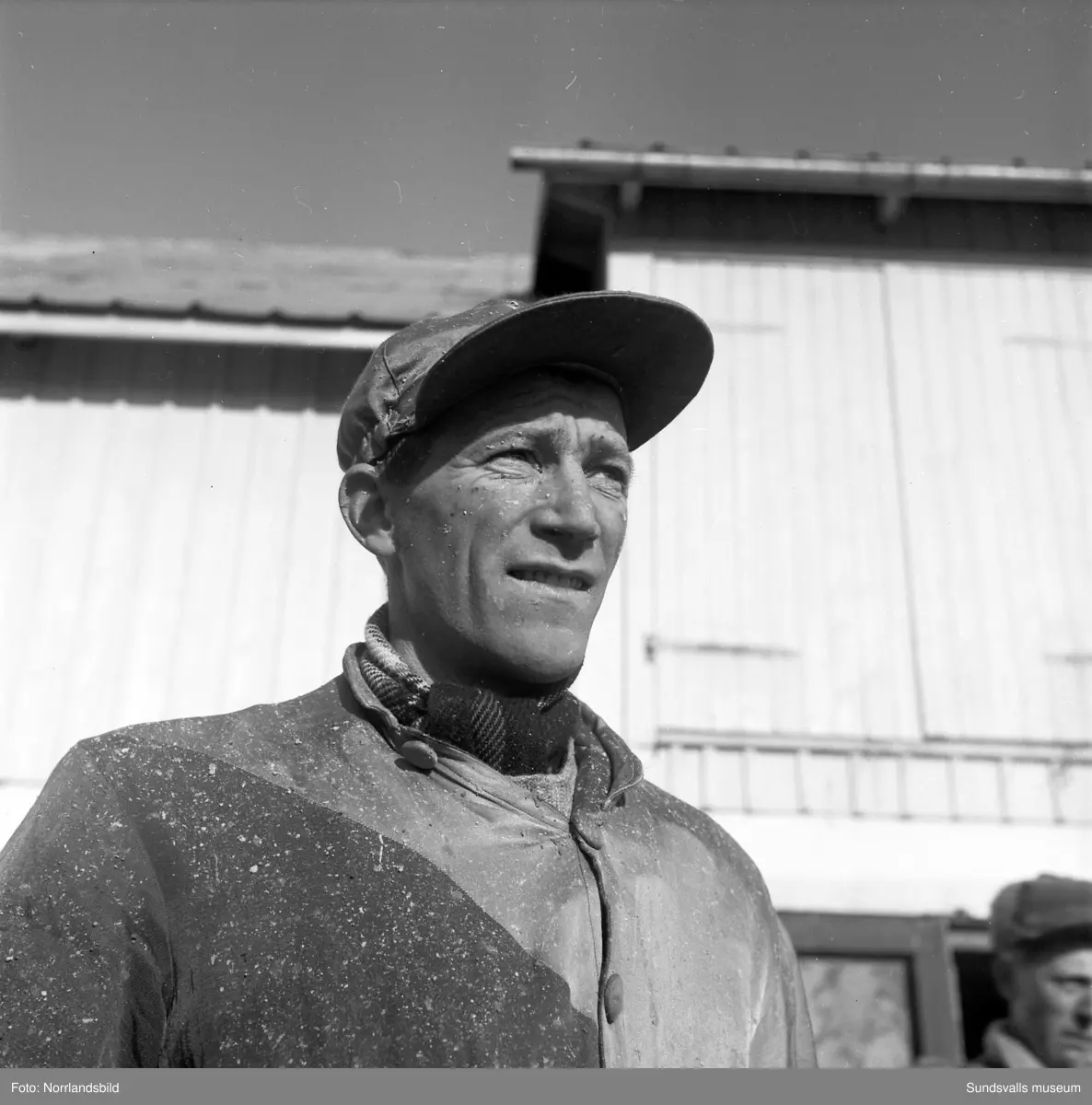 Gunnar Bergkvist, travtränare på Bergsåker. - Sundsvalls museum ...