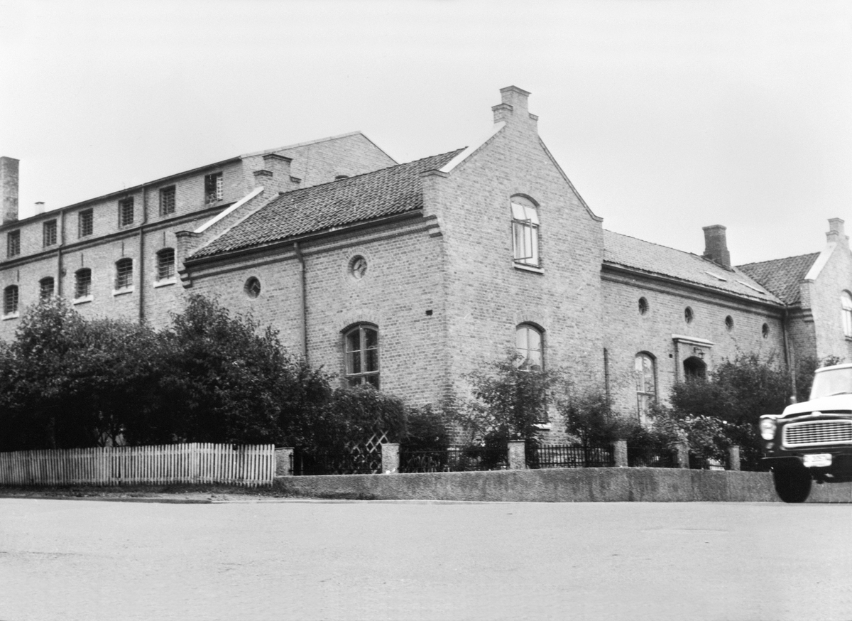 EKSTERIØR, HAMAR FENGSEL, KRETSFENGSEL GRØNNEGATA 131, KAVRINGBAKKEN ...