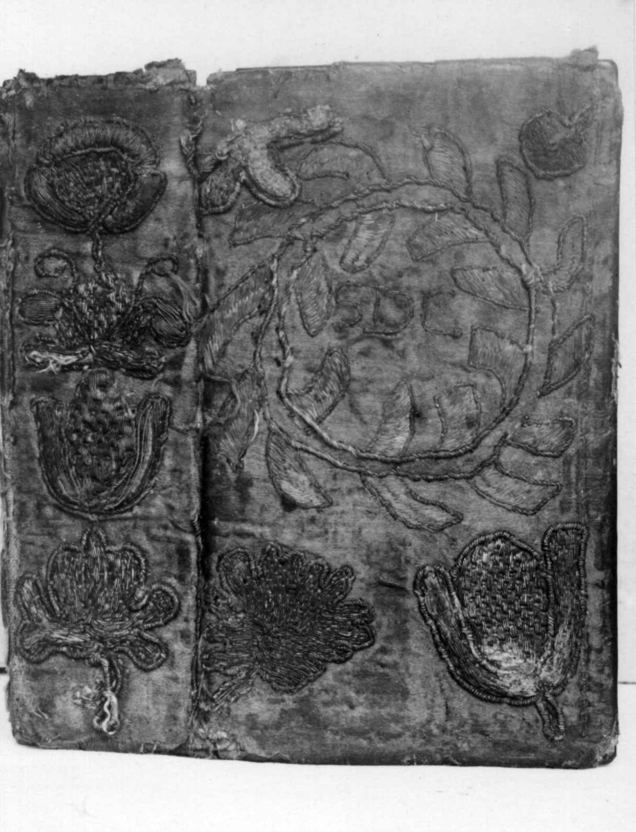 Bokbind - Norsk Folkemuseum / DigitaltMuseum