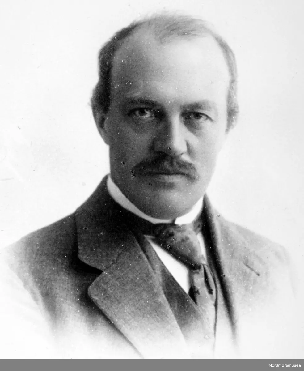 Portrettfotografi av Wilhelm Lund. Originalet finnes hos Trøndelag ...