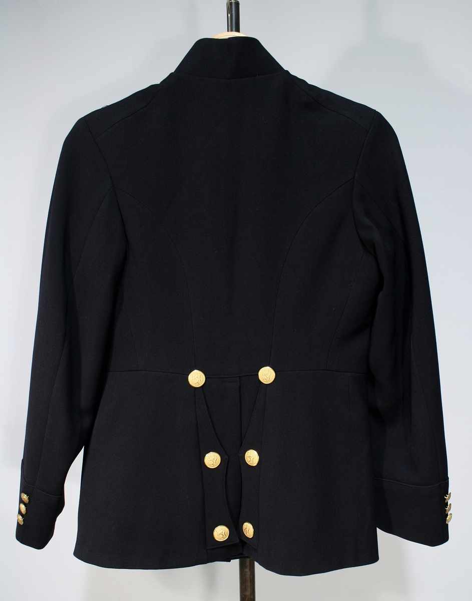 Politiuniform M/1935 - Justismuseet / DigitaltMuseum