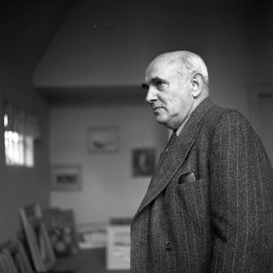 Konstnären Carl Ryd i sin ateljé. - Kulturparken Småland / Smålands ...