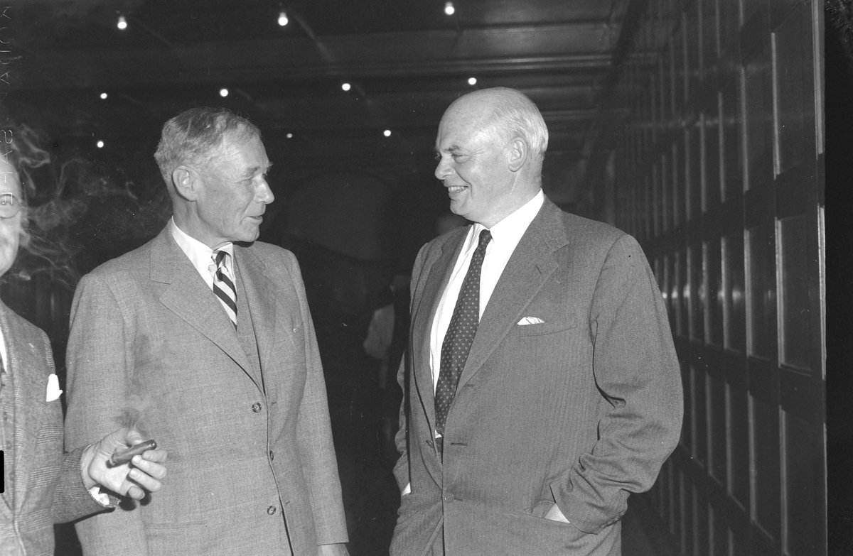 Sir Charles Hambro - Sverresborg Trøndelag Folkemuseum / DigitaltMuseum