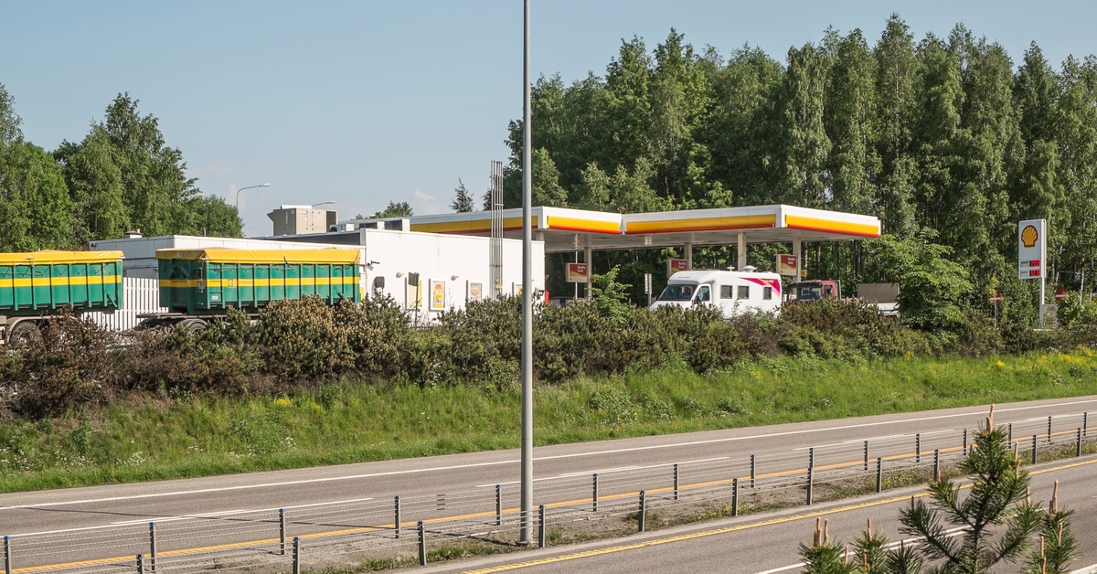 Shell bensinstasjon E6 Sydgående Kirkeveien Skedsmokorset Skedsmo ...