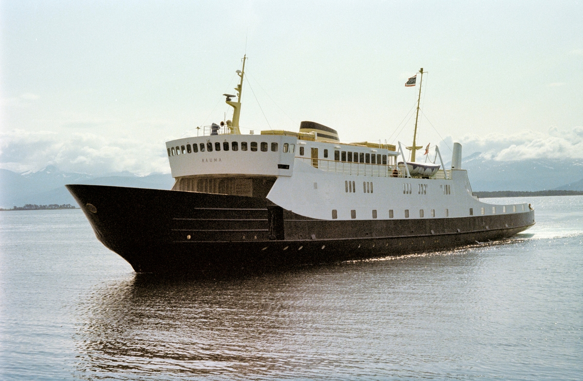 MF Rauma - Akershusbasen / DigitaltMuseum