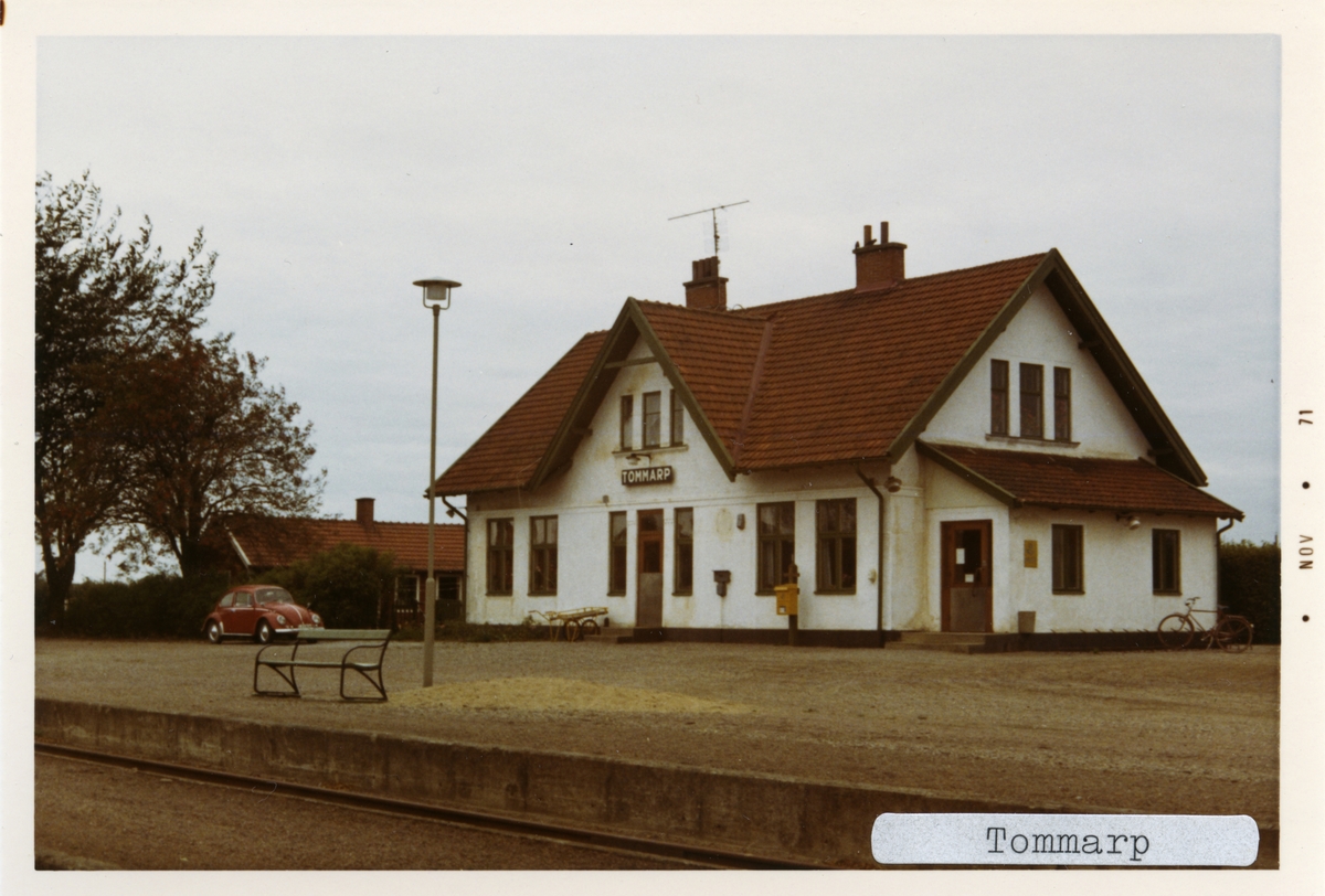 Tommarp station 1971. Simrishamn - Tomelilla Järnväg, CTJ. Stationen ...