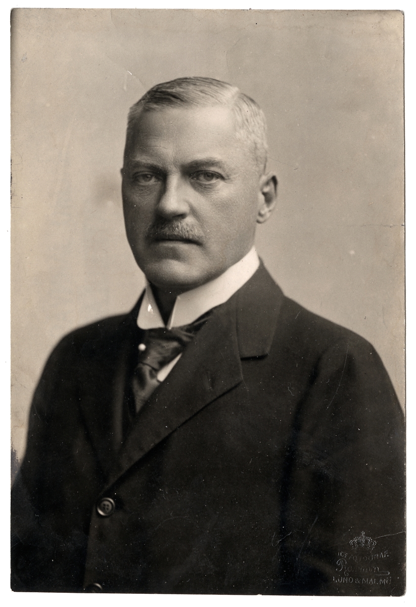 Häradshövding Ivar E. Öhman. - Järnvägsmuseet / DigitaltMuseum