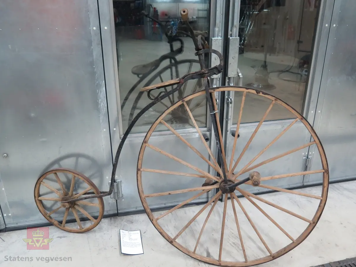 Sykkel - Norsk vegmuseum / DigitaltMuseum