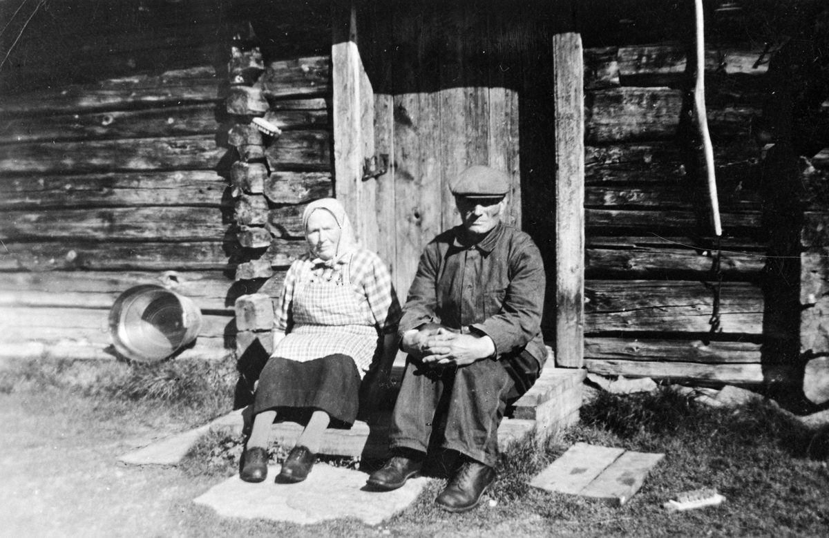 Olava og Iver Elgåen - Anno Trysil Engerdal museum / DigitaltMuseum