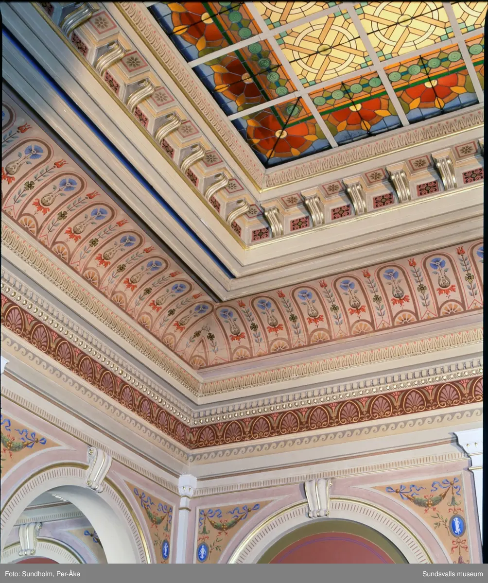 Interiörer från Sundsvalls stadshus. - Sundsvalls museum / DigitaltMuseum