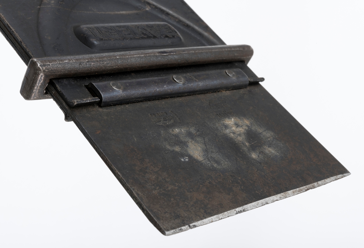 Barkespade - Anno Norsk skogmuseum / DigitaltMuseum